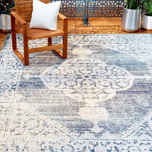 Sofia Magnolia 5'3" X 7'2" Outdoor Patio Rug Navy Blue - Nicole Miller ...