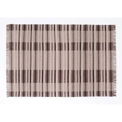 7'x10' Plaid Rug Brown - Threshold™ : Target