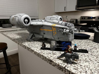 Lego Star Wars The Razor Crest Ucs Model Starship Set 75331 : Target