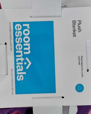 Full/queen Solid Plush Blanket Blue - Room Essentials™ : Target