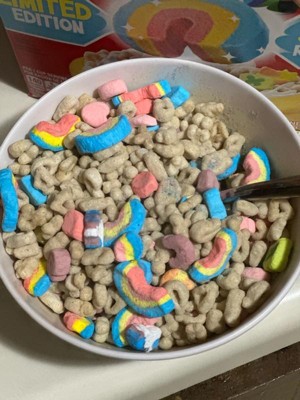 Lucky Charms Rainbow Sprinkle Family Size Breakfast Cereal - 18.4oz ...