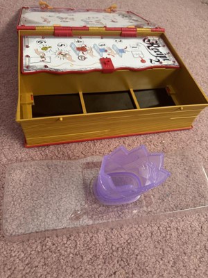 Disney Descendants: The Rise Of Red – The Sorcerer's Cookbook With Red ...