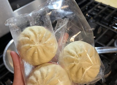 Wow Bao Frozen Cheeseburger - 4pk/10oz : Target