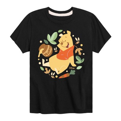 Boys' - Winnie the Pooh - Pooh Circle Short Sleeve Graphic T-Shirt : Target