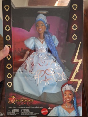 Disney Descendants: The Rise Of Red – Queen Cinderella Fashion Doll ...