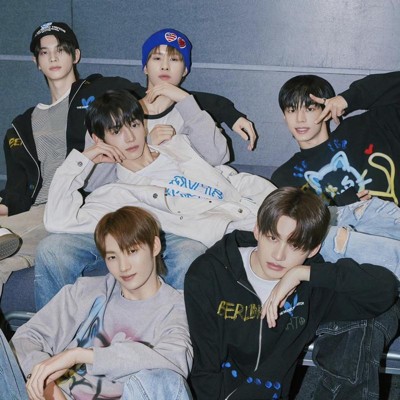 Tws - Tws 1st Mini Album 'sparkling Blue' (target Exclusive, Cd) : Target