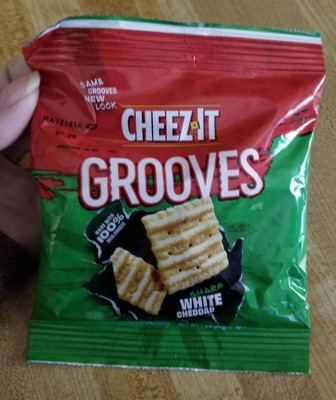 Cheez-it Grooves White Cheddar Family Size - 17oz : Target