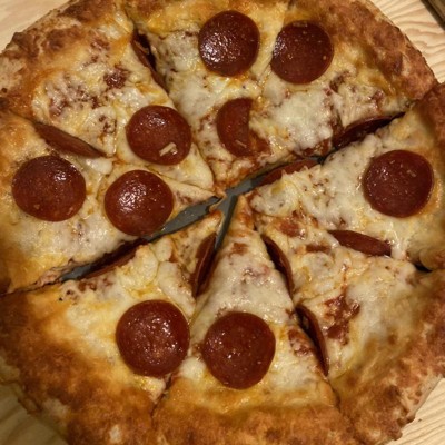 Self-rising Crust Uncured Pepperoni Frozen Pizza - 30oz - Good & Gather ...