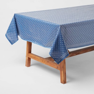 Crown Display Disposable Plastic Tablecloth 84 Inch Round- 6 Pack : Target