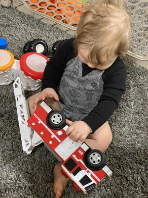 Maxx Action Large Firetruck With Extendable Ladder – Lights & Sounds ...