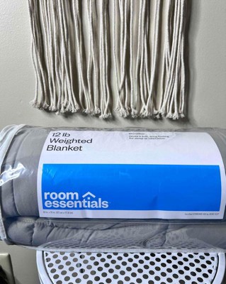 50"x70" 12lbs Weighted Blanket Gray - Room Essentials™ : Target