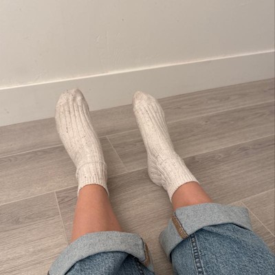 Women's Fine Ribbed Nep 3pk Crew Socks - Universal Thread™ Oatmeal/tan ...