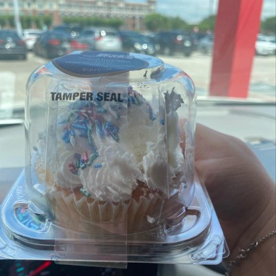 Vanilla Filled Jumbo Cupcake - 6oz - Favorite Day™ : Target