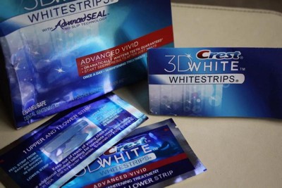 Crest 3d Whitestrips Glamorous White Teeth Whitening Kit With Hydrogen ...