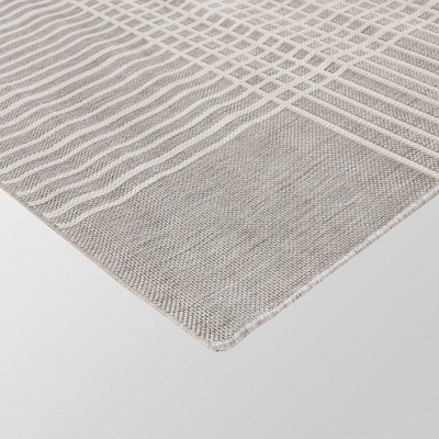 5'3"x7' Plaid Outdoor Rug Gray - Threshold™ : Target