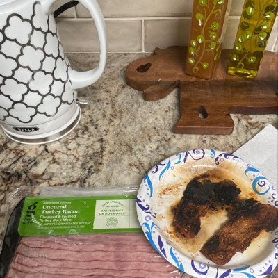 Applewood Smoked Uncured Turkey Bacon - 8oz - Good & Gather™ : Target
