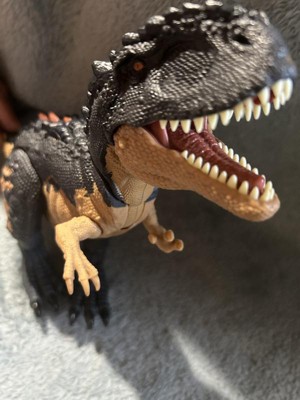 Jurassic World Mapusaurus Gigantic Trackers Figure : Target