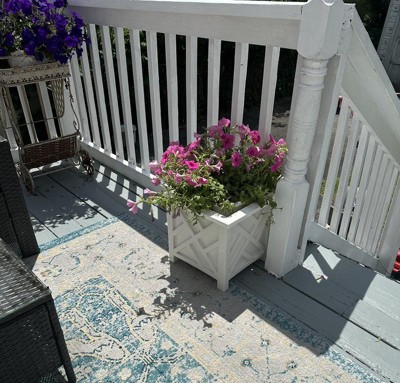 The Lakeside Collection Chippendale Style Planter For Outdoors - Snap ...