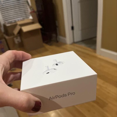 Apple Airpods Pro 2 With Active Noise Cancellation : Target