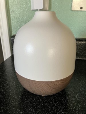 White Top And Woodgrain Base 300ml Large Diffuser - Threshold ...