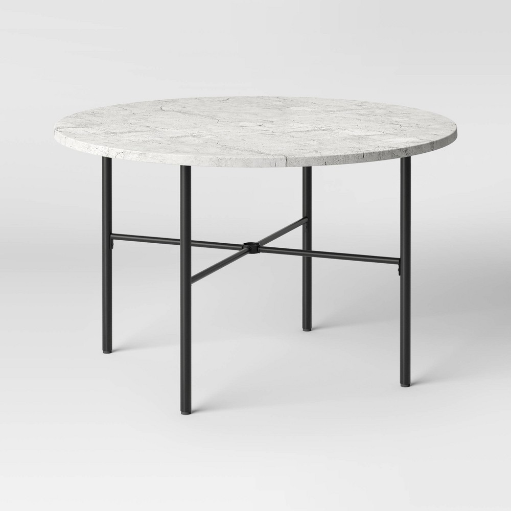 Northmont 4 Person Round Patio Dining Table Outdoor Furniture Threshold ...