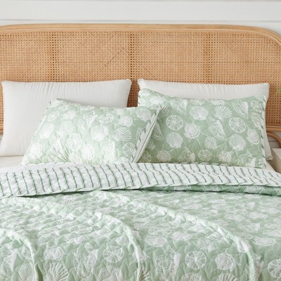 Green Seashell Microfiber Reversible Quilt Set With Shams (twin, Large ...