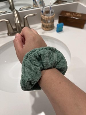 3pc Bathroom Accessories Set Green - Room Essentials™ : Target