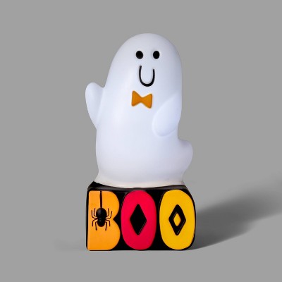 Northlight 25" Lighted Led White Ghost With "boo" Banner Halloween Yard ...