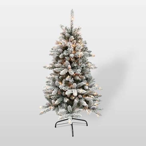4.5ft Pre-lit Flocked Bradford Fir Tree Artificial Christmas Tree ...