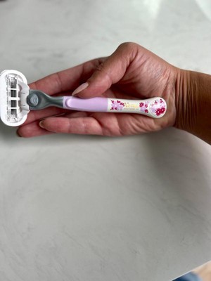 Rifle Paper Co. + Venus Deluxe Smooth Sensitive Razor + 2 Refills : Target