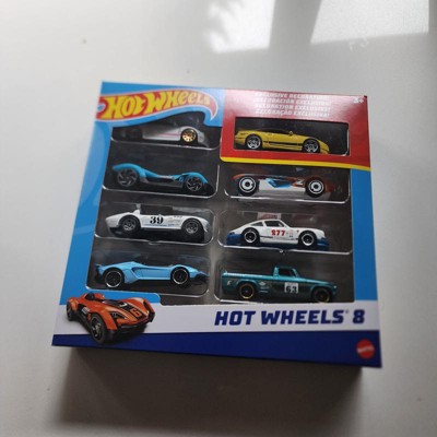 Hot Wheels Cars & Trucks Set With 1 Exclusive Car - 1:64 Scale - 8pk ...