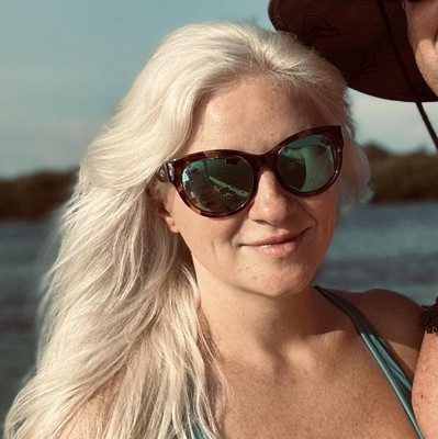 Kristin Ess Signature Hair Gloss Shine Boosting, Tone Enhancing ...