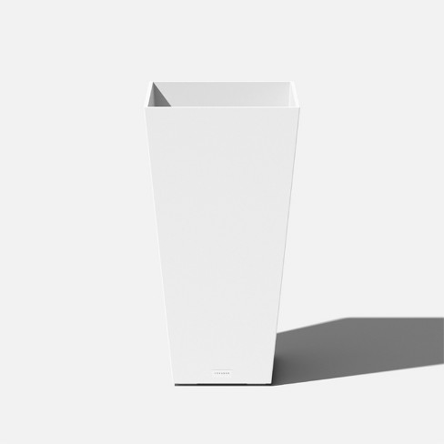 Veradek Pure Series Midland 30" Plastic Planter - White : Target