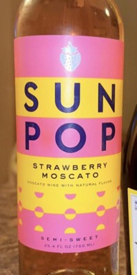 Sunpop Strawberry Moscato Wine - 750ml Bottle : Target