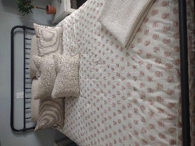 Full/queen Lofty Cotton Slub Woodblock Print Floral Quilt Off White ...