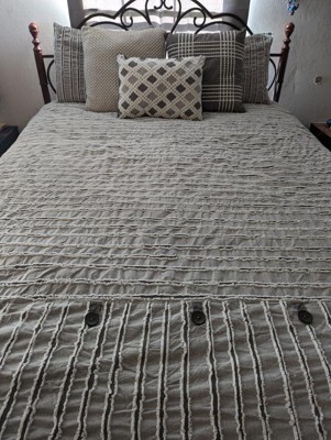 9pc King Essence Oversized Clipped Jacquard Comforter Set With Euro ...