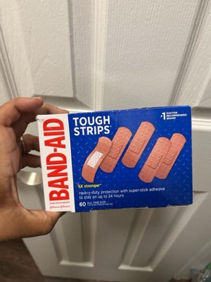 Band-aid Tough Strips Heavy Duty Super Stick Adhesive Bandages - 60ct ...