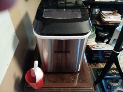 Igloo 26-pound Automatic Self-cleaning Portable Countertop Ice Maker ...
