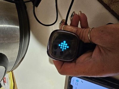 Fitbit Versa 4 Smartwatch Aluminum : Target