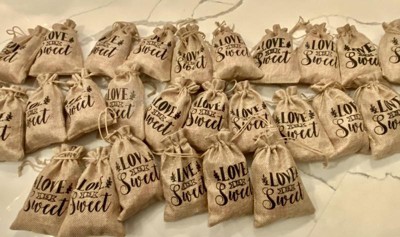 Sparkle And Bash 30 Pack Small Burlap Gift Bags With Drawstring For ...
