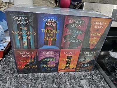 Throne Of Glass Box Set - By Sarah J Maas (hardcover) : Target