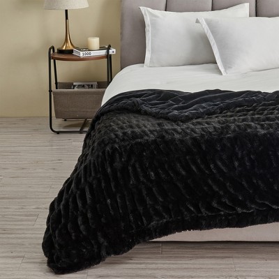Oversized Ruched Faux Fur Blanket - 60x80-inch Jacquard Faux Fur Queen ...