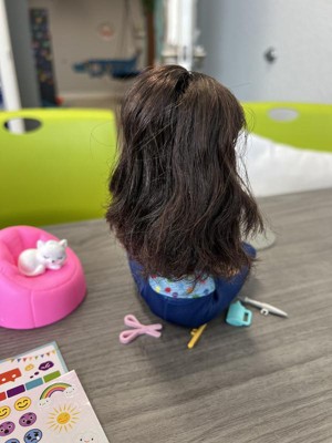 Barbie Art Therapy Playset With 2 Dolls, Pet & Accessories, Shirt On ...