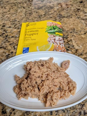 Lemon Pepper Chunk Light Tuna - 2.6oz - Good & Gather™ : Target