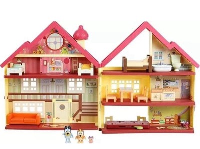 Bluey Ultimate Lights & Sounds Playhouse With Muffin & Socks (target ...