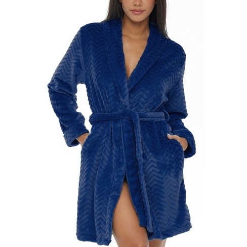 Adr Women's Classic Cozy Plush Robe, Chevron Textured Short Bathrobe ...