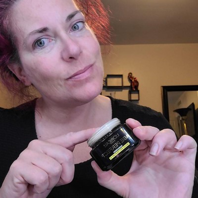 L'oreal Paris Age Perfect Cell Renewal Anti-aging Day Moisturizer - Spf ...