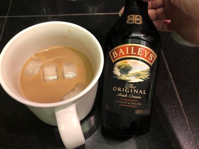 Baileys Irish Cream Liqueur - 1.75l Bottle : Target