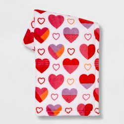 Valentine's Day Heart Collection Ultra Plush & Comfy Throw Blanket (50 ...