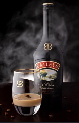 Baileys Irish Cream Liqueur - 50ml Bottle : Target